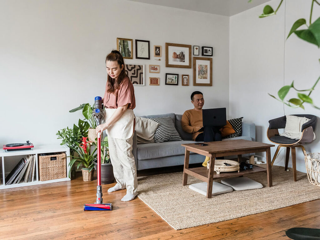 Simple Steps to Refresh Scuffed Engineered Floors for New Year's Guests ...